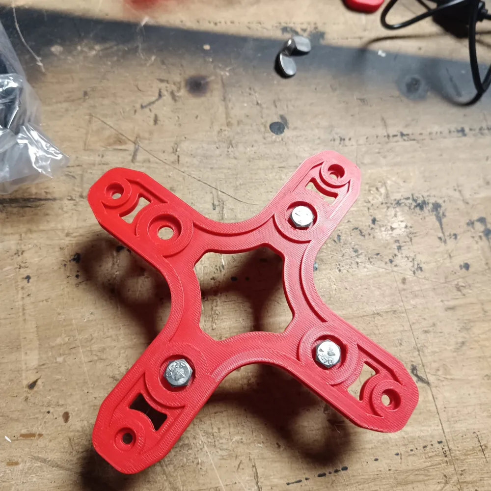 PRECision vesa mount Triple screen sim racing - Free 3D Print Model ...