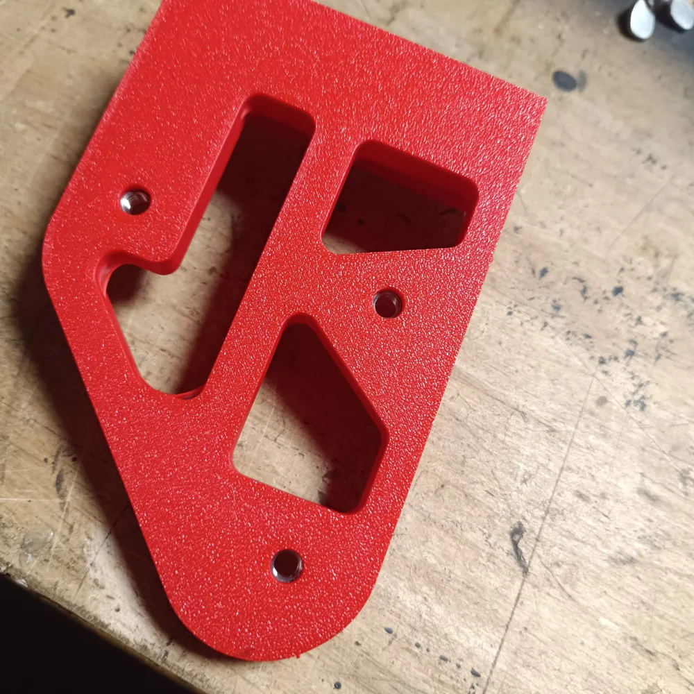 PRECision vesa mount Triple screen sim racing - Free 3D Print Model ...