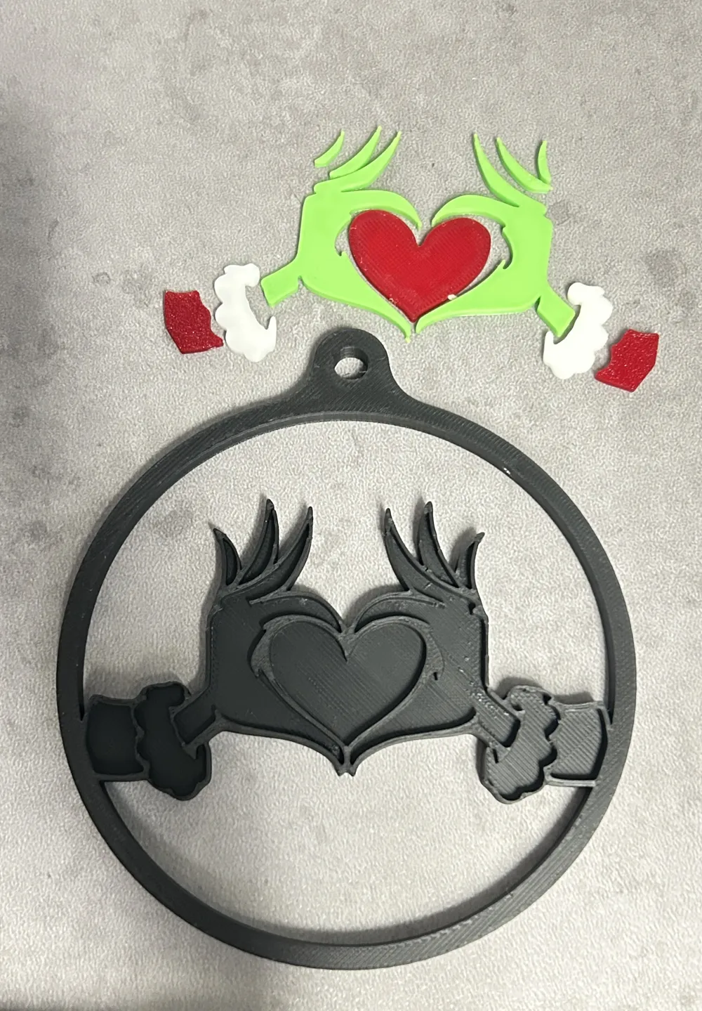 Grinch Christmas Ornament Bauble - Free 3D Print Model - MakerWorld