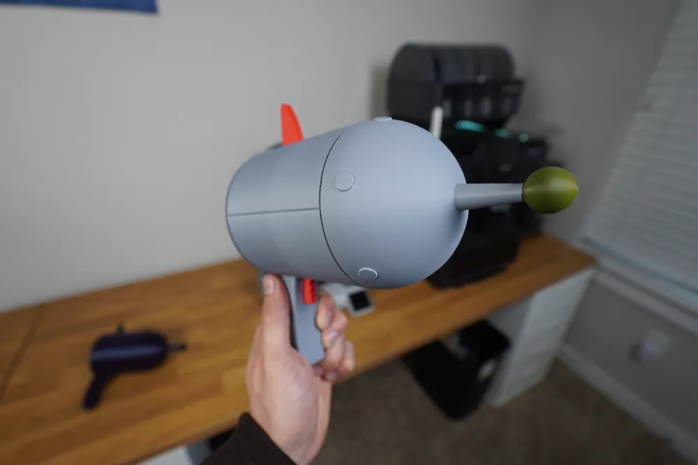 Man Ray's Ray Gun Replica - No AMS Needed by Creat3DWorks - MakerWorld