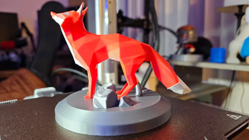Low poly fox model by cyberjo50 - MakerWorld