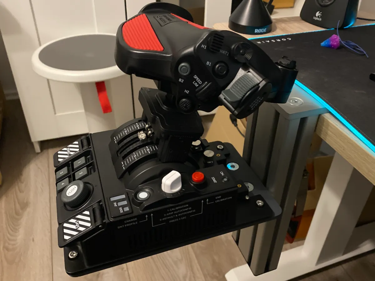 VKB Space STECS - Baseplate for Monstertech Mount - Free 3D Print Model ...