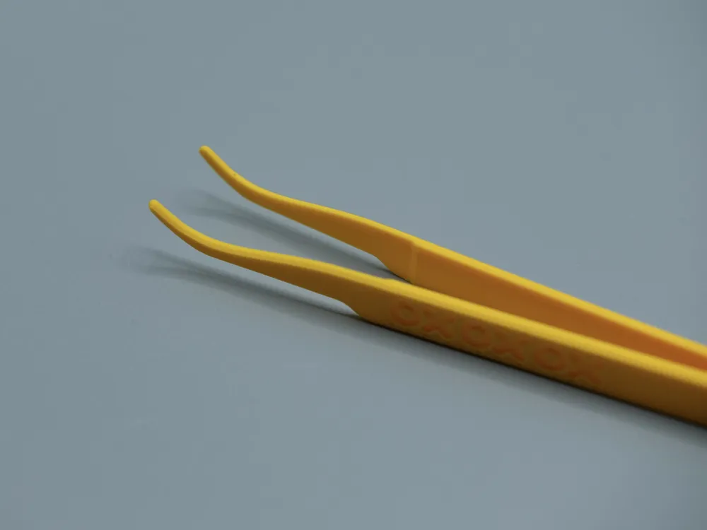 Curved Tweezers - Free 3D Print Model - MakerWorld