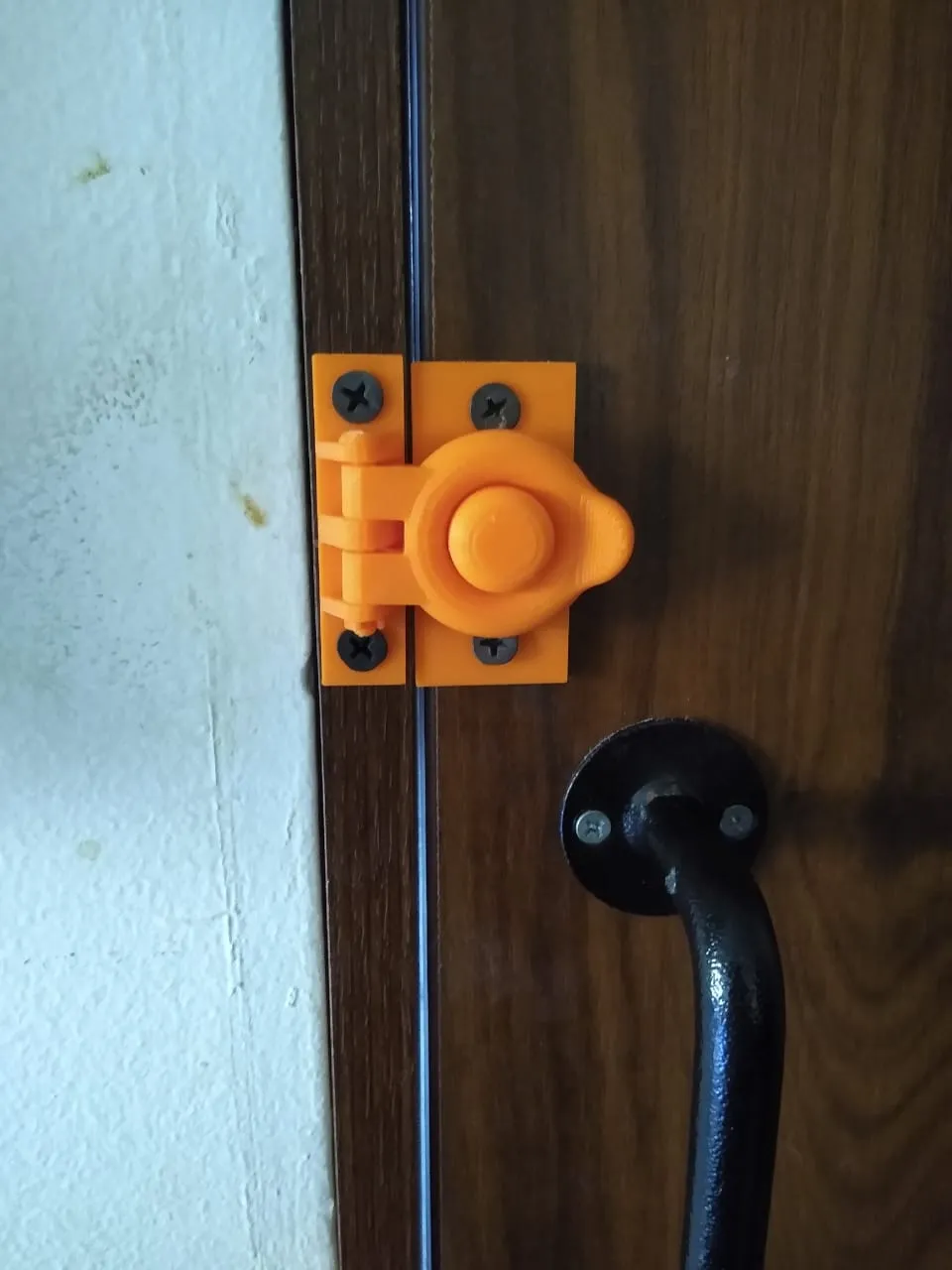 Sliding Door Lock/Latch by Cacharreando3D MakerWorld: Download Free 3D ...