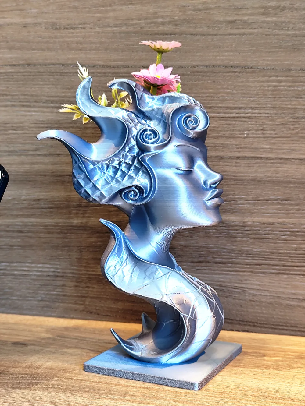 Swirl Hair Female Bust Vase - Free 3D Print Model - MakerWorld