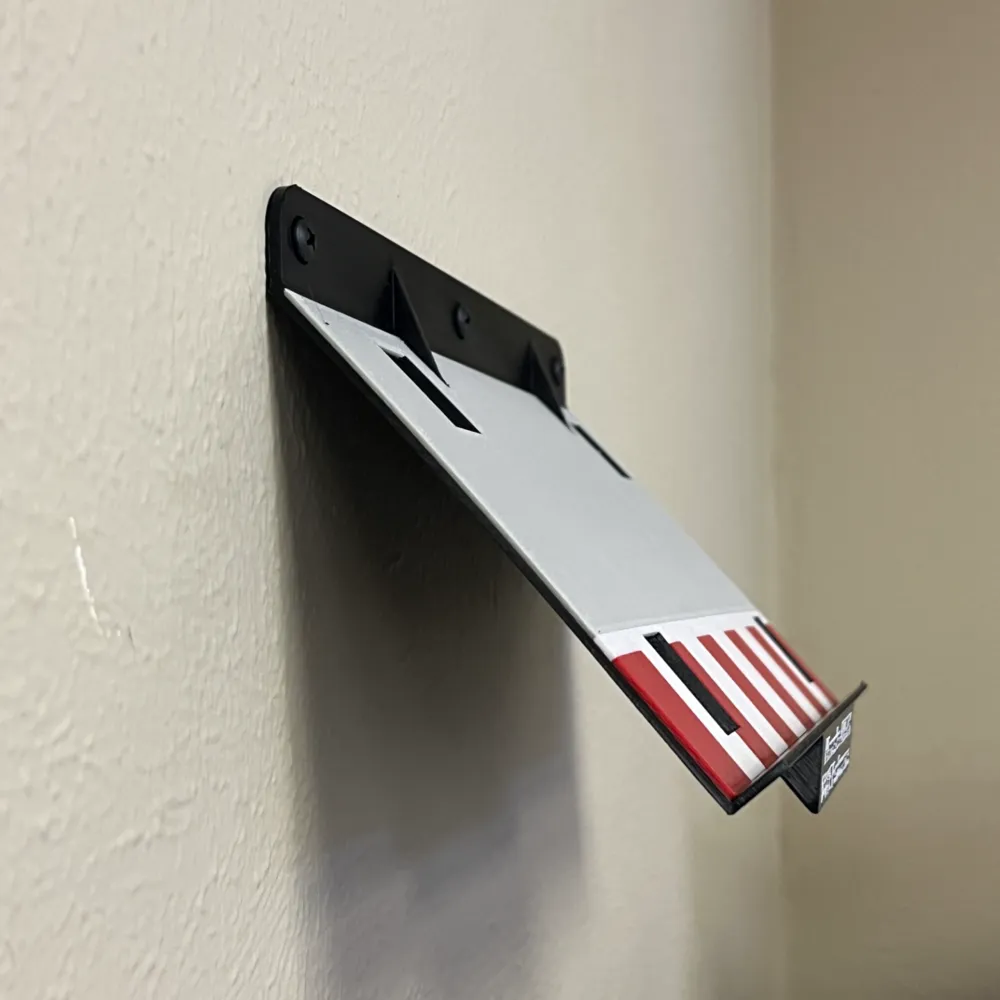 Wall Mounted Display for Mercedes-AMG F1 Brick Set by james.bambridge ...