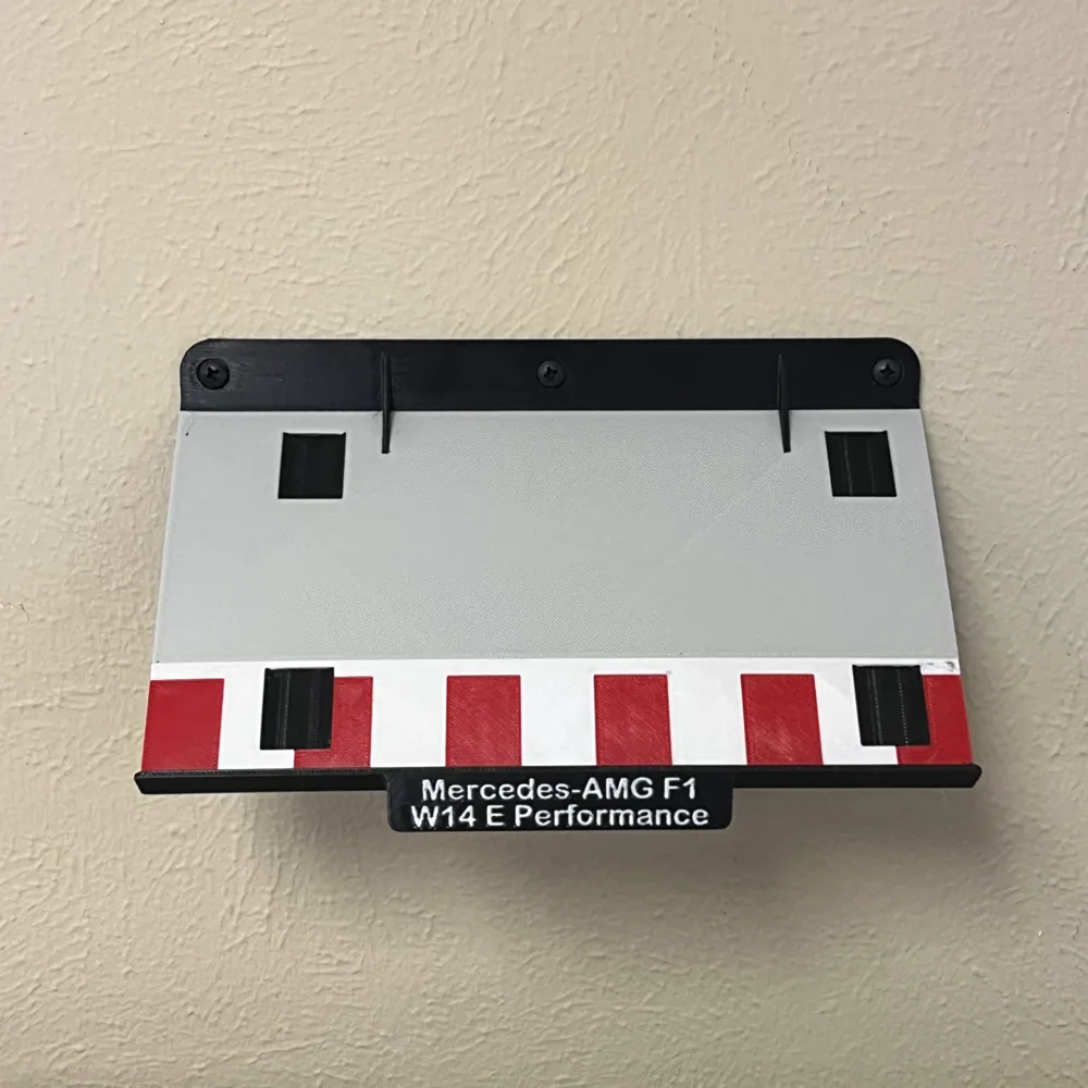 Wall Mounted Display for Mercedes-AMG F1 Brick Set by james.bambridge ...