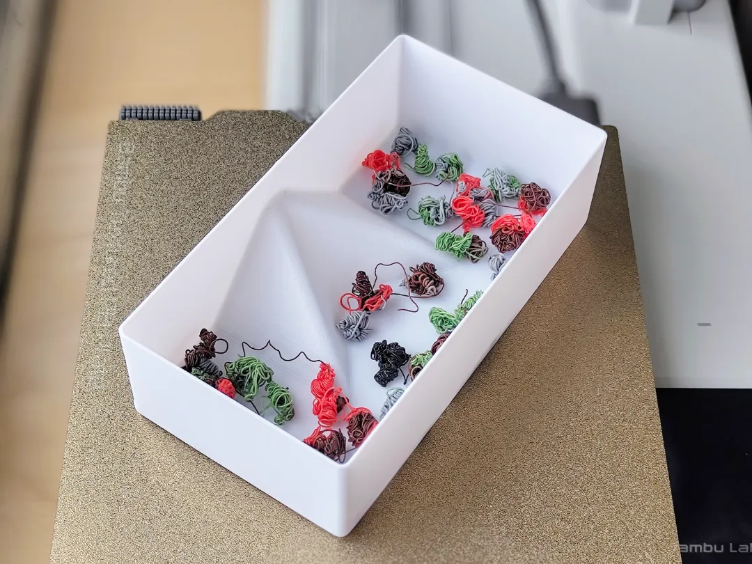 Sorting Poop Bin - Free 3D Print Model - MakerWorld