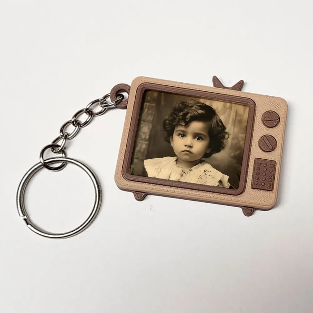 Vintage TV Photo Keychain, Retro Television - Free 3D Print Model ...