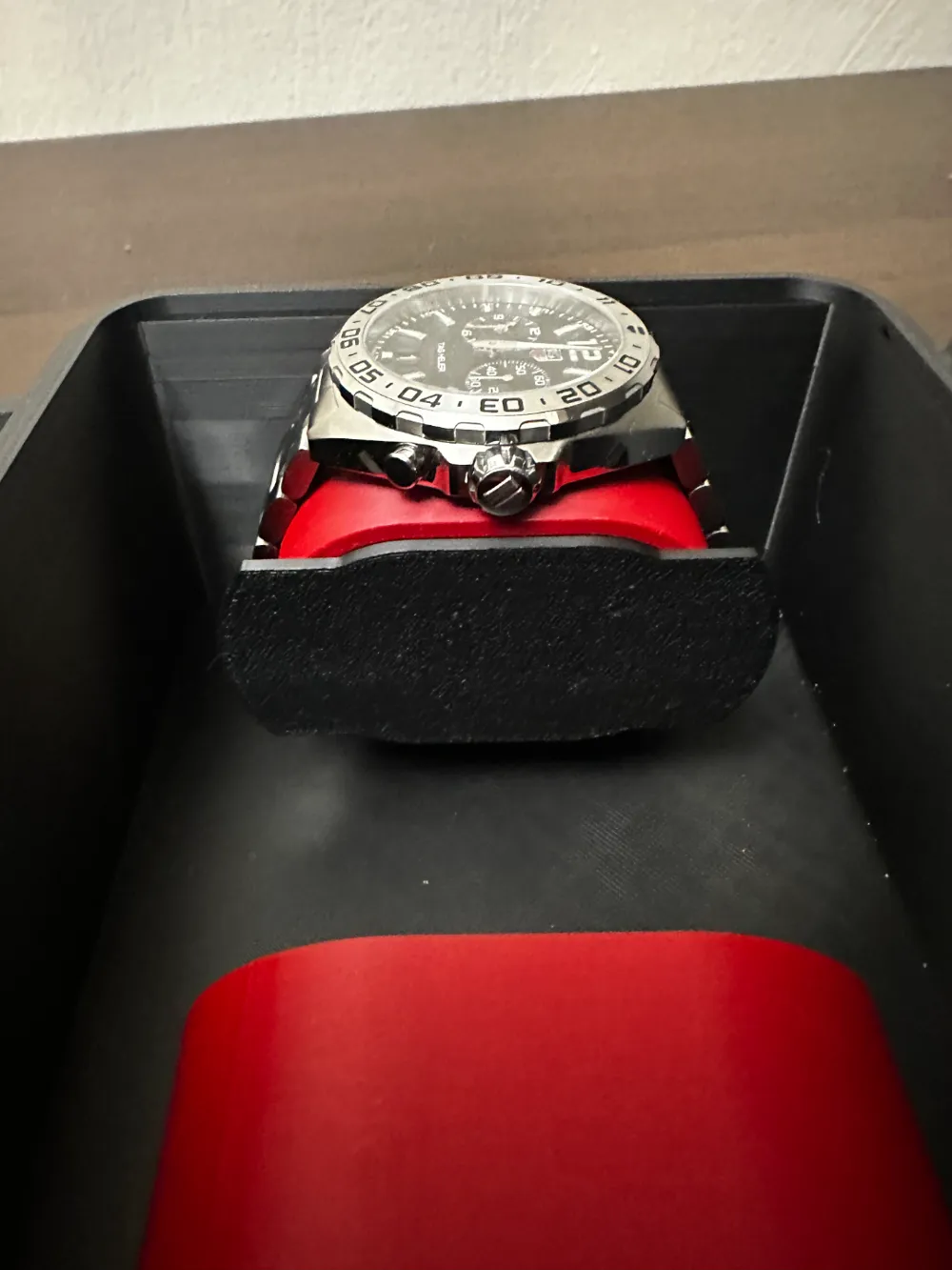 Two Watch Travel Case - Free 3D Print Model - MakerWorld