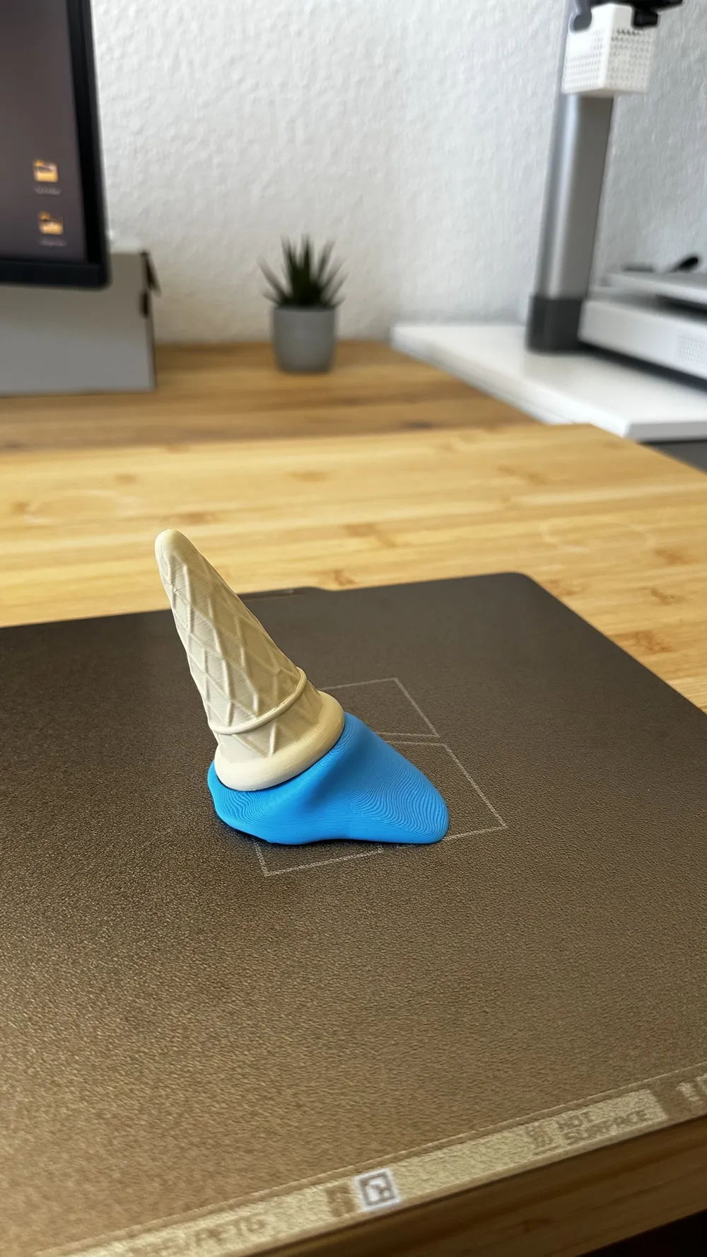 Melting Ice Cream Door Stopper / Funny Door Stop by Tekk3D MakerWorld ...