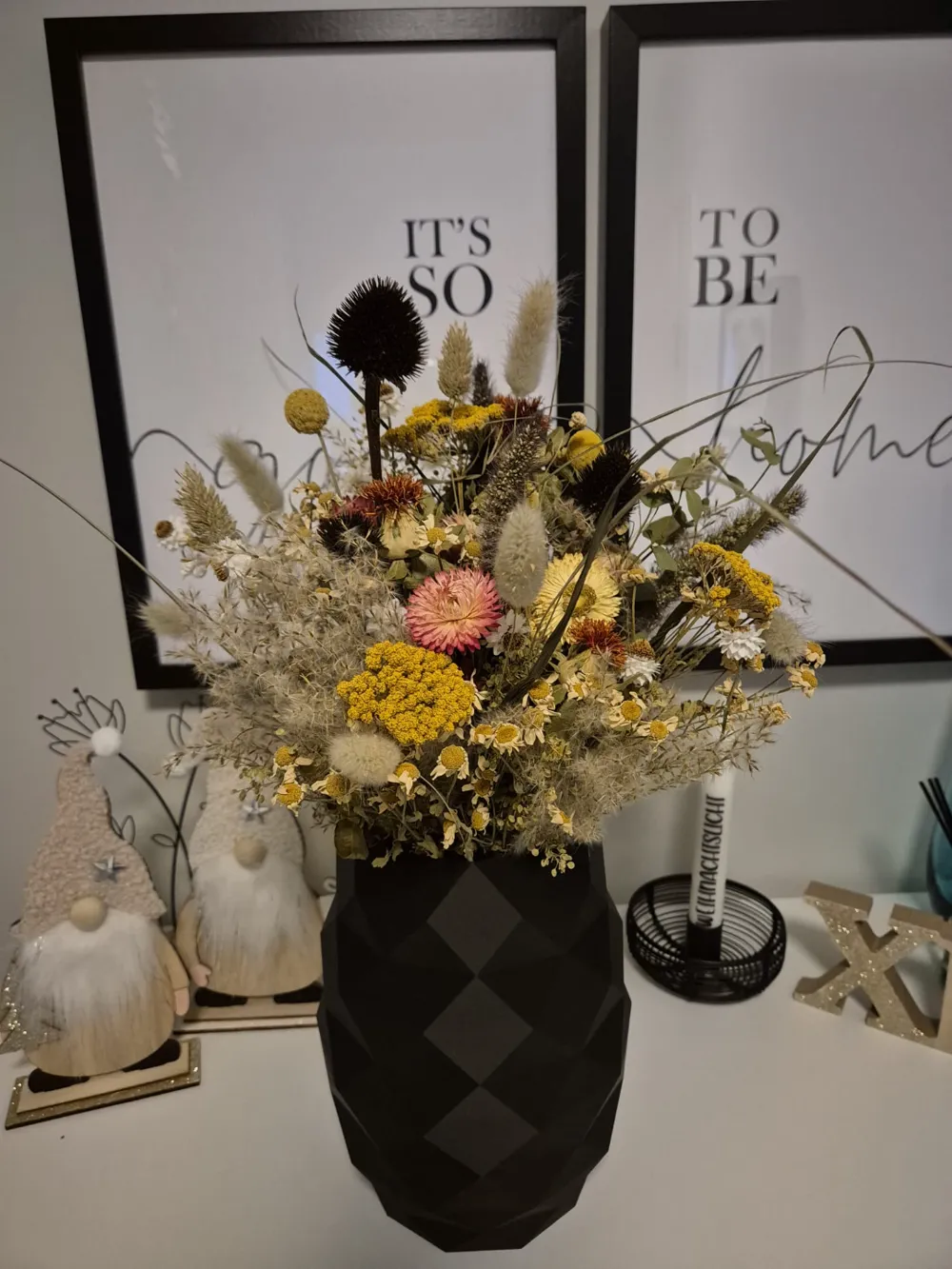 Black Vase dryed flowers by Dimi - MakerWorld