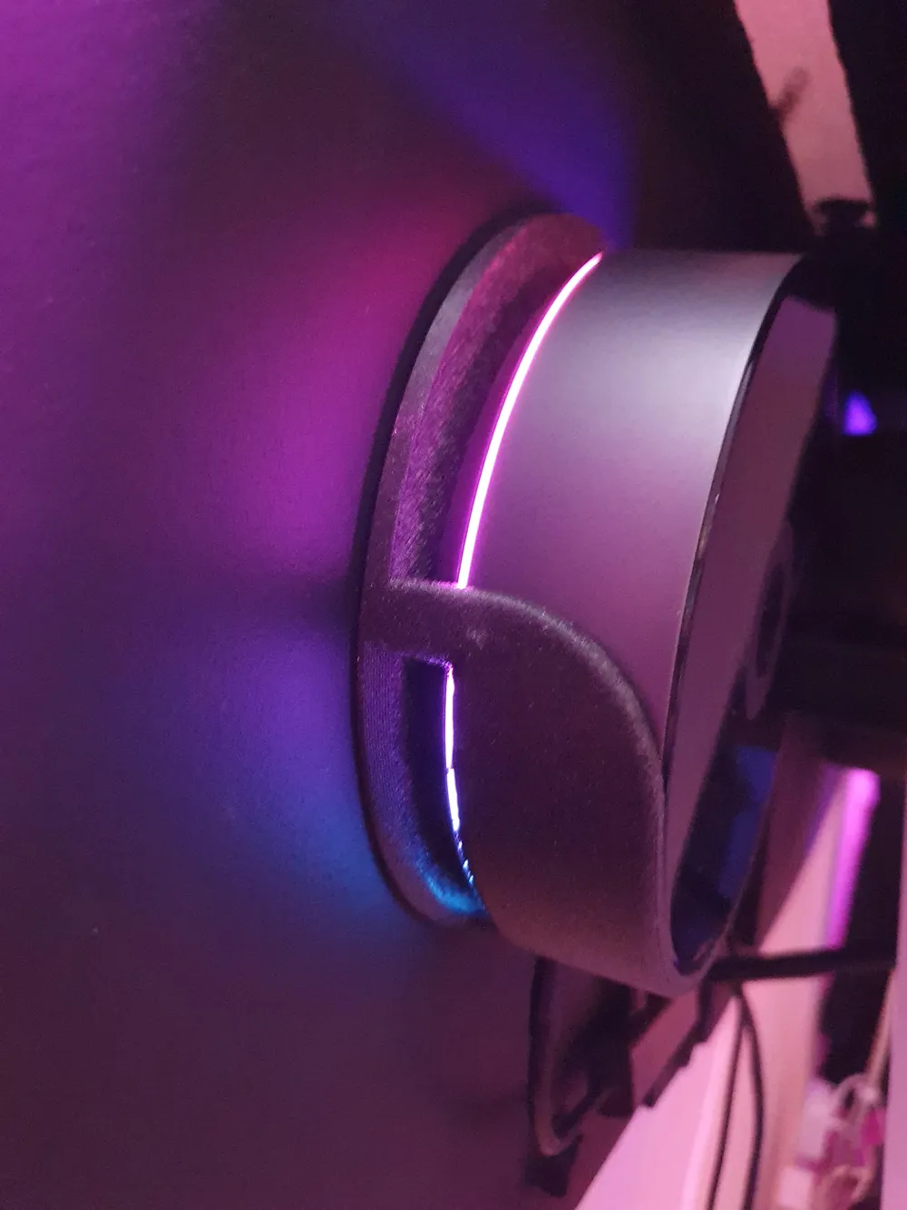 Homey Pro Wall Mount - Free 3D Print Model - MakerWorld