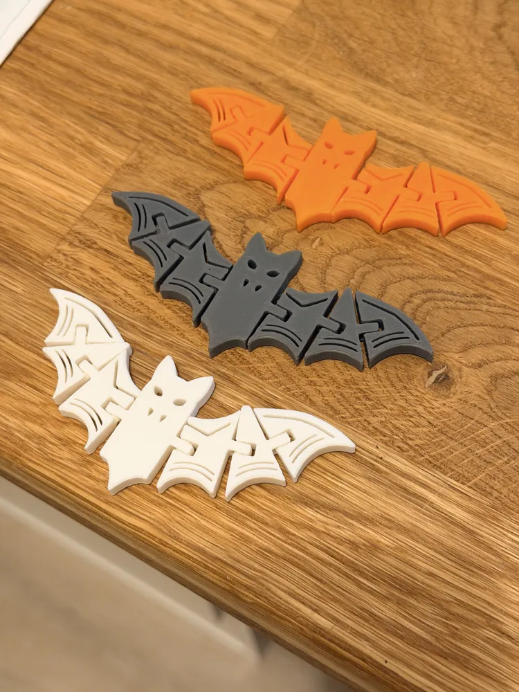 Halloween Flexi Bat - Articulated Cute Bat - Free 3D Print Model ...