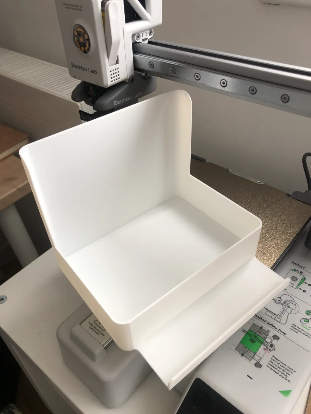 Poop Bucket - A1 Mini by ManuZiloop - MakerWorld