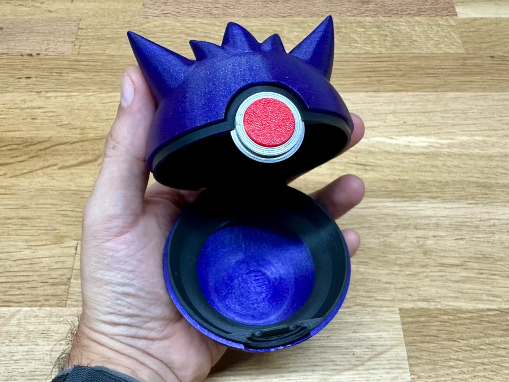 Gengar Ball - Pokemon - Pokeball Functional by Torikami MakerWorld ...