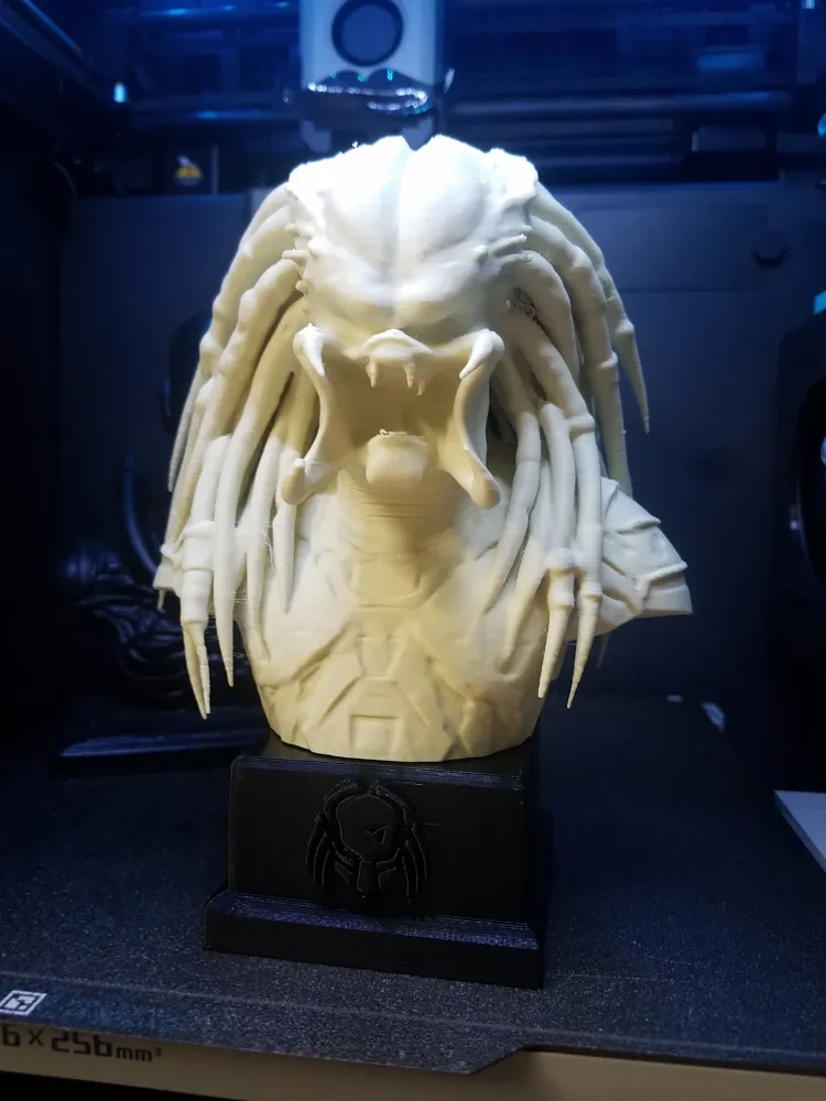 Predator Bust - Free 3D Print Model - MakerWorld