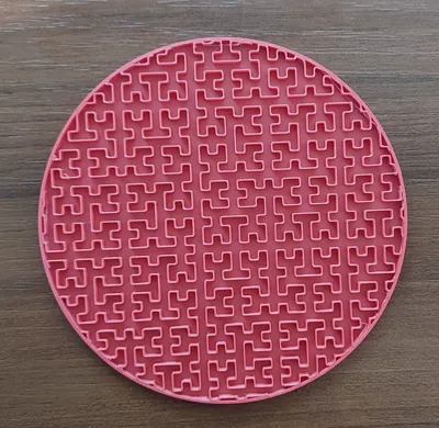 Gyroid infill coaster by Fathomkat - MakerWorld