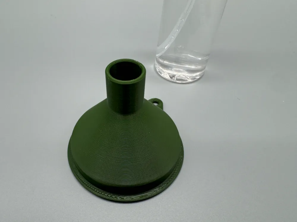 Funnel for small spray bottle by practical3D - MakerWorld