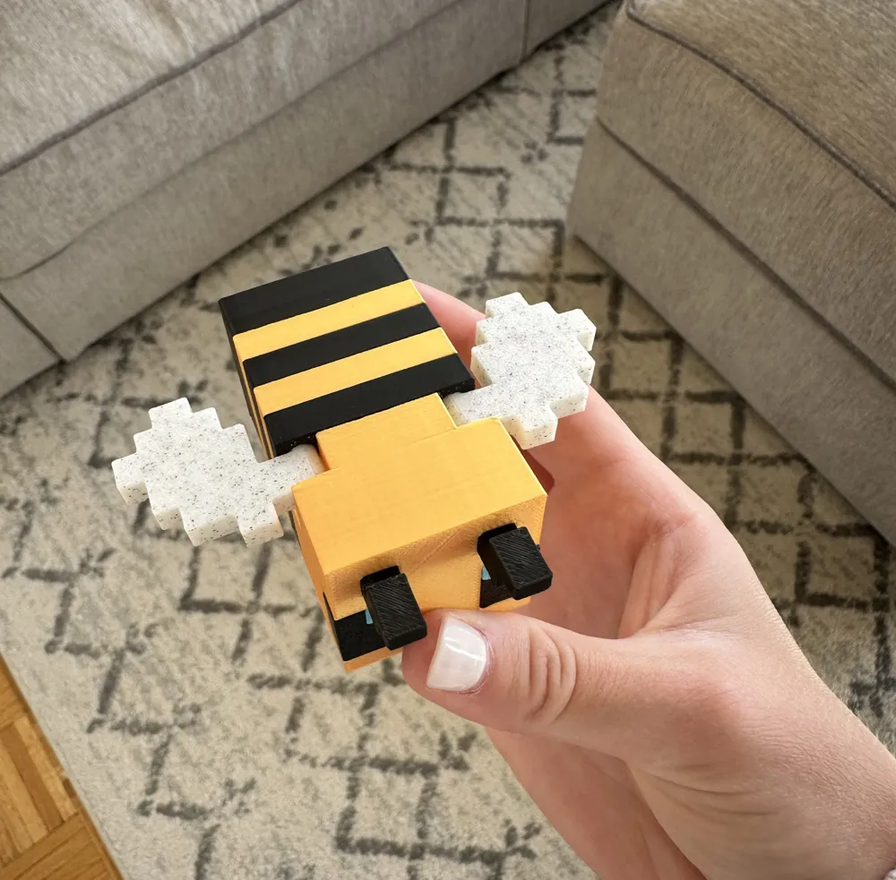 Minecraft Bee - No AMS - Articulating Wings/Legs by Hunter MakerWorld ...