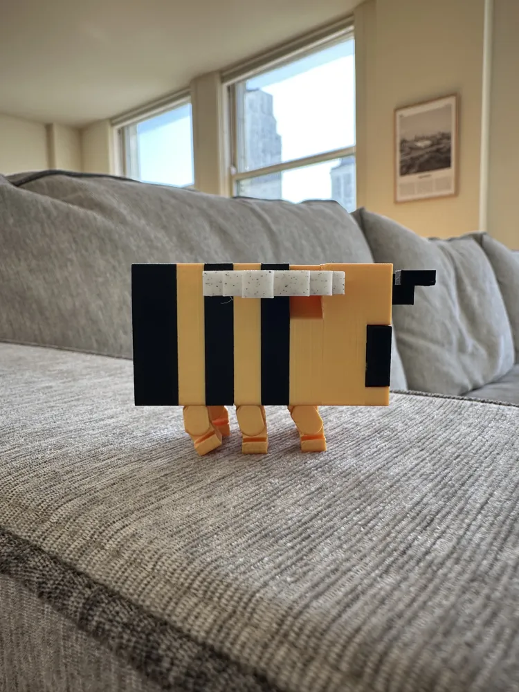 Minecraft Bee - No AMS - Articulating Wings/Legs by Hunter MakerWorld ...