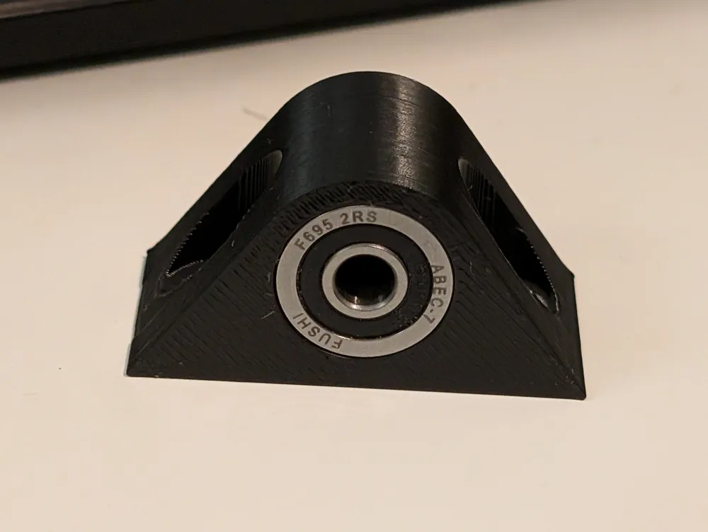 Bearing mount for 2020 aluminium profile by Oliver HamiltonMakerWorld ...