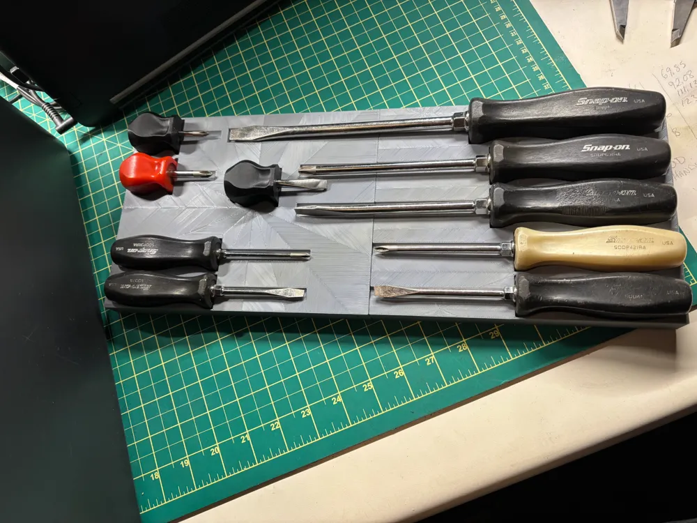 Snap-on Screwdriver Organizers - Free 3D Print Model - MakerWorld