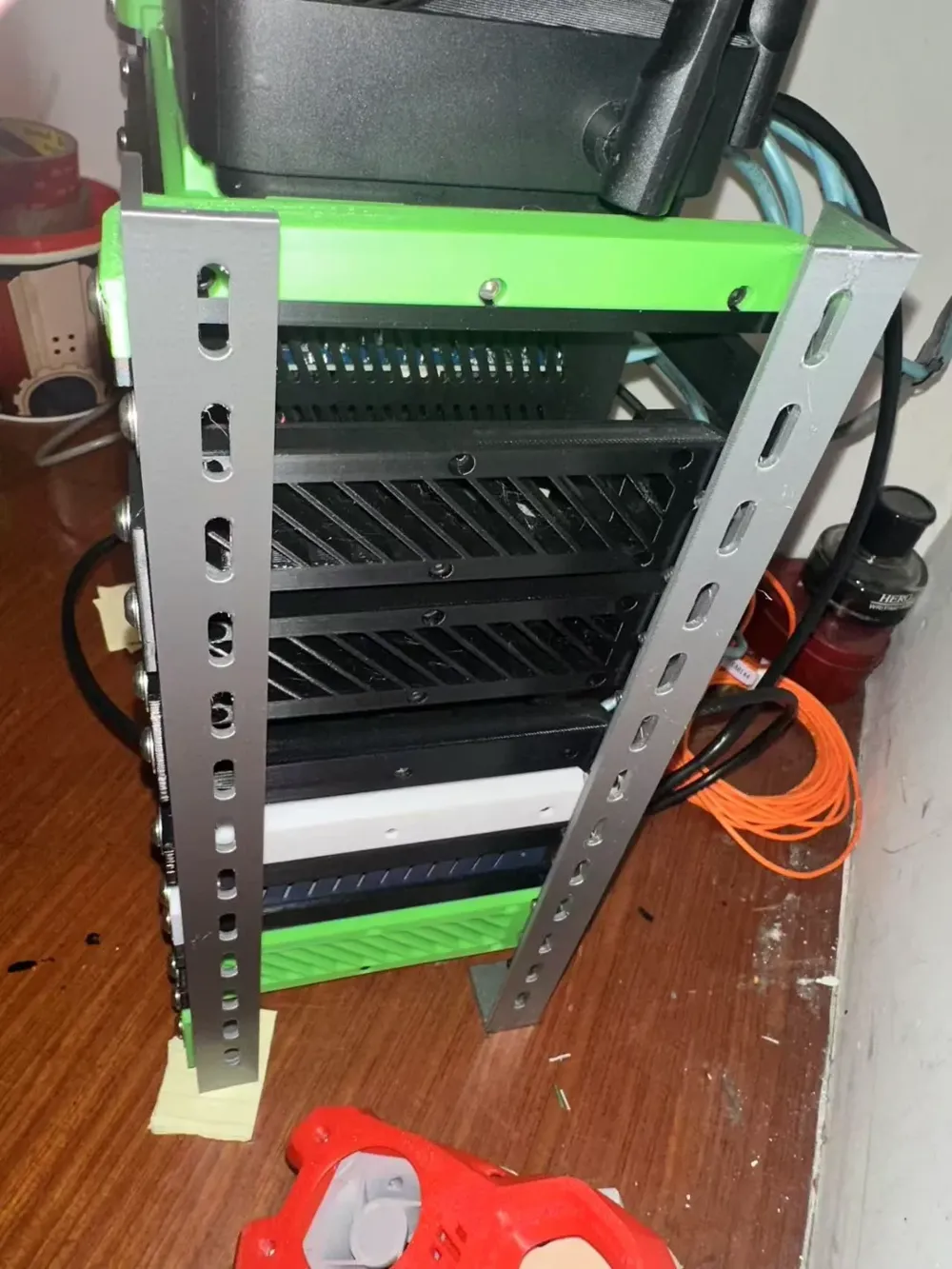 Low-voltage Rack V1 by BZCMMX - MakerWorld