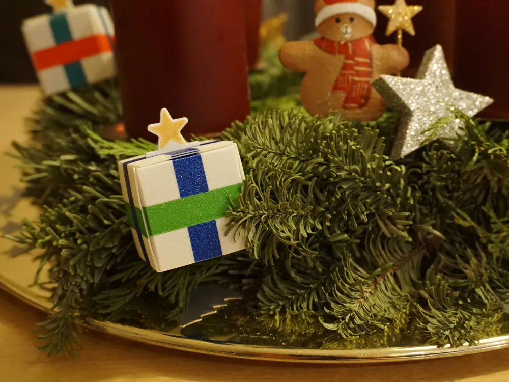Foldable Christmas Present Box - Free 3D Print Model - MakerWorld