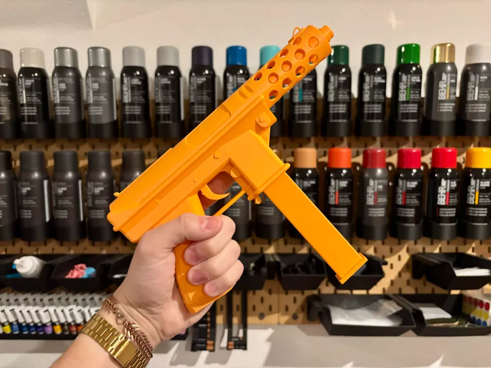 Counter Strike 2 Tec-9 Cosplay Replica Prop w/ Mag - Free 3D Print ...