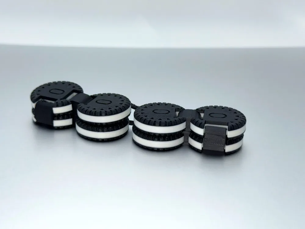 Infinite Oreo Cookie Fidget Cube - Free 3D Print Model - MakerWorld