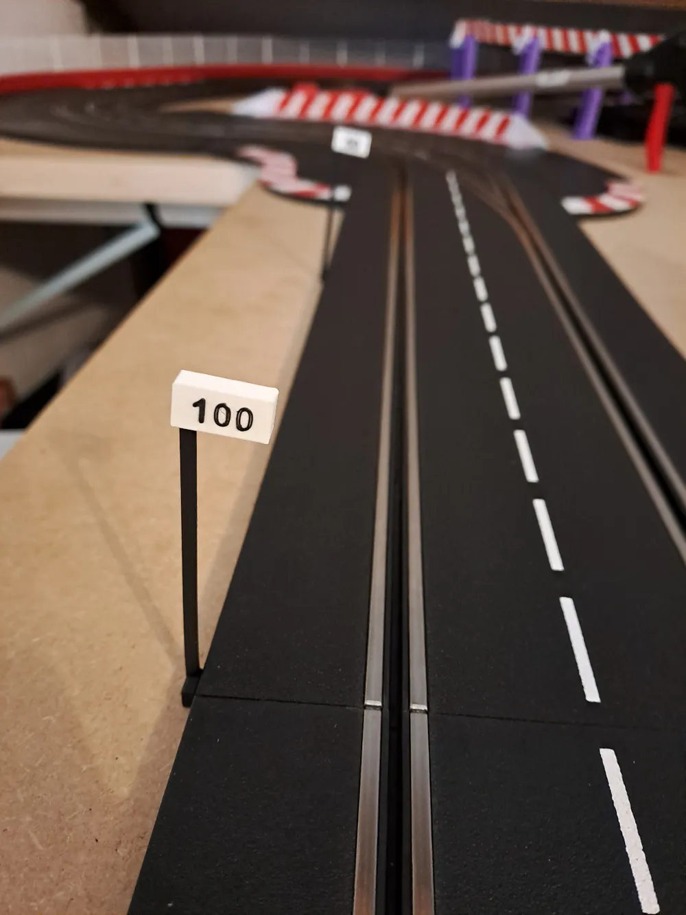 carrera brakepoint signs by 3dprinting_mv - MakerWorld