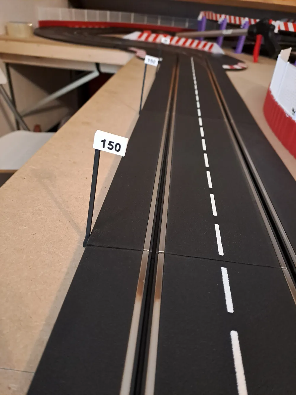 carrera brakepoint signs by 3dprinting_mv - MakerWorld