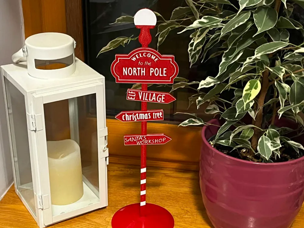 North Pole directions sign by mlodybuk - MakerWorld