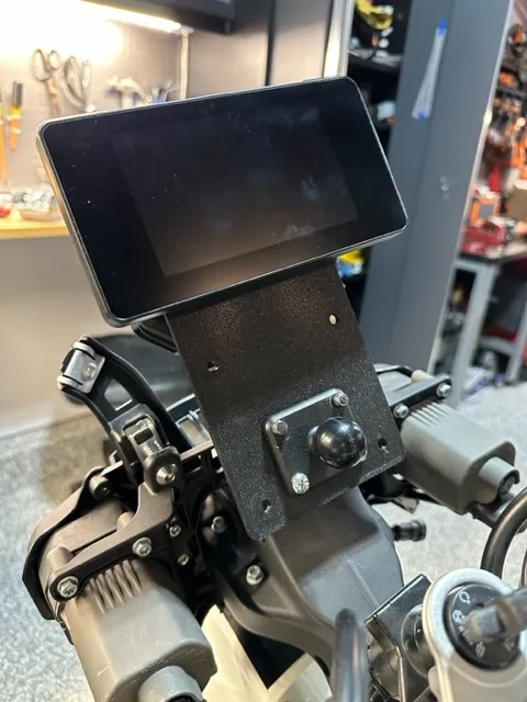 Kove 450 Rally Tablet Garmin Carplay Mount AMS holes Remixed by ...