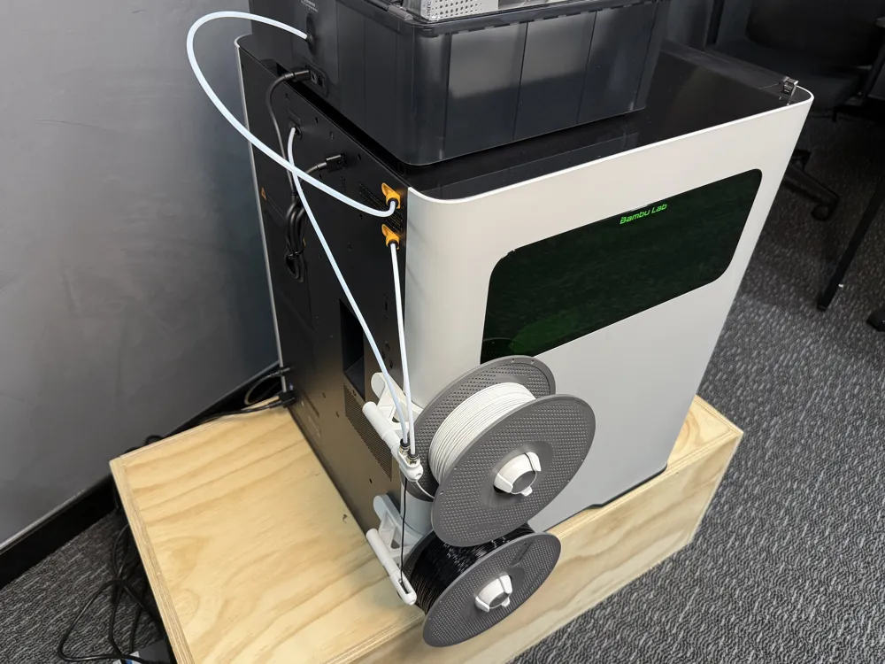 H2D AMS Lite External Spool Mount Adapter by BMPrintShop MakerWorld ...