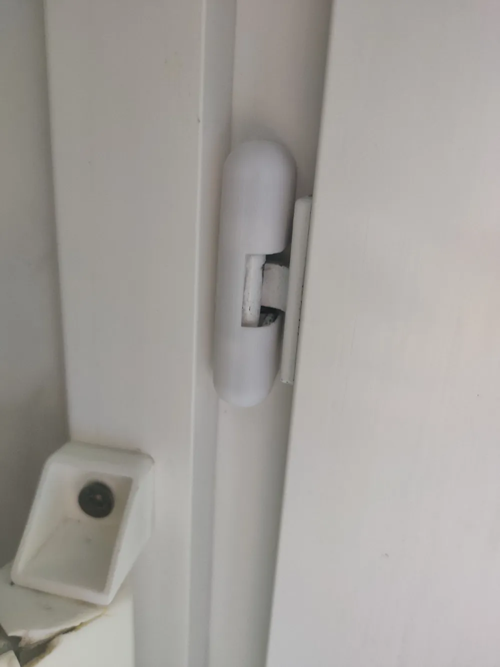 Door Hinge Shield / Cover by braga3dprint MakerWorld: Download Free 3D ...