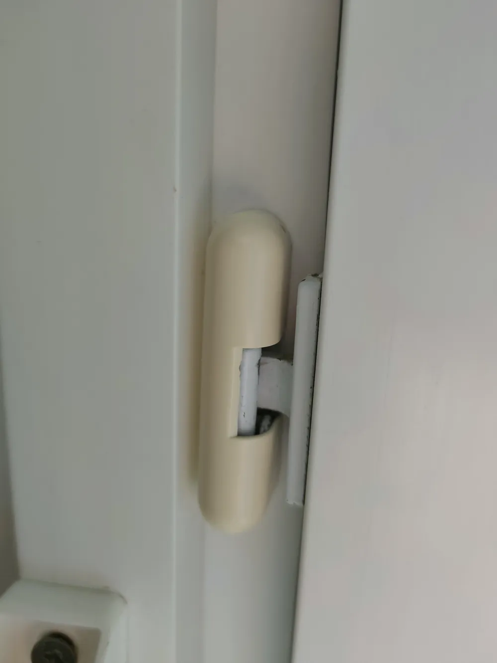 Door Hinge Shield / Cover by braga3dprint MakerWorld: Download Free 3D ...