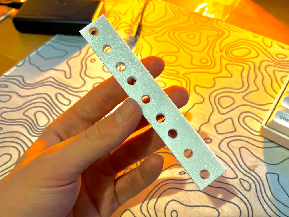 Plantilla para agujeros de rack de red - Modelo de impresión 3D ...