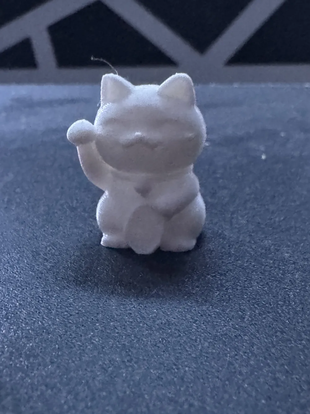 Mini Maneki-Neko – Lucky Cat Charm (21 min print) - Free 3D Print Model ...