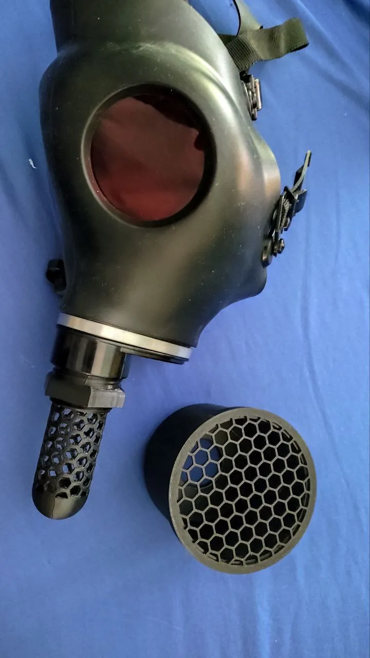 Gas Mask Smell Box - Free 3D Print Model - MakerWorld