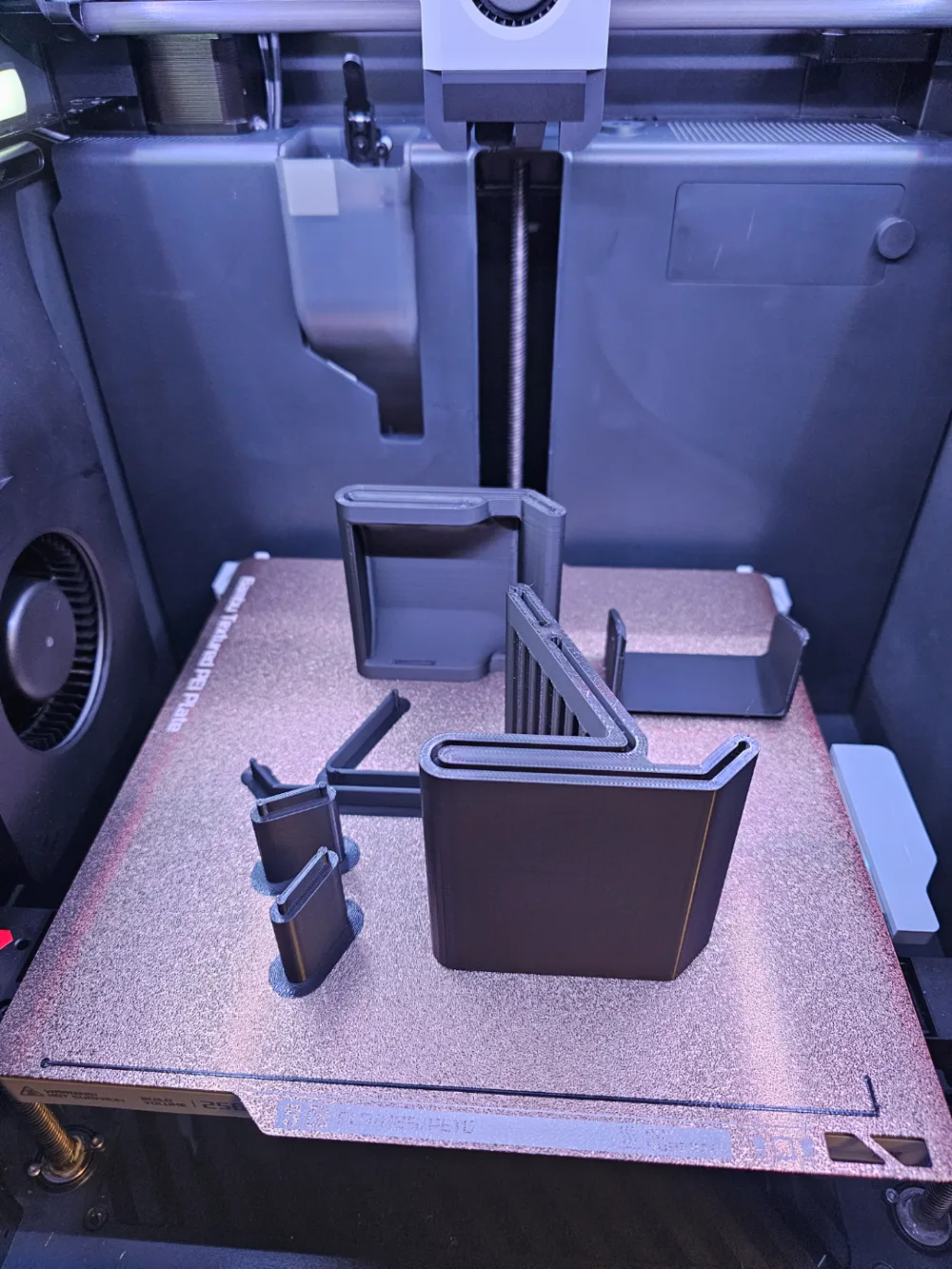 Modular Stand for Phone and Tablet - Upgradable! by SimonMakerForge ...