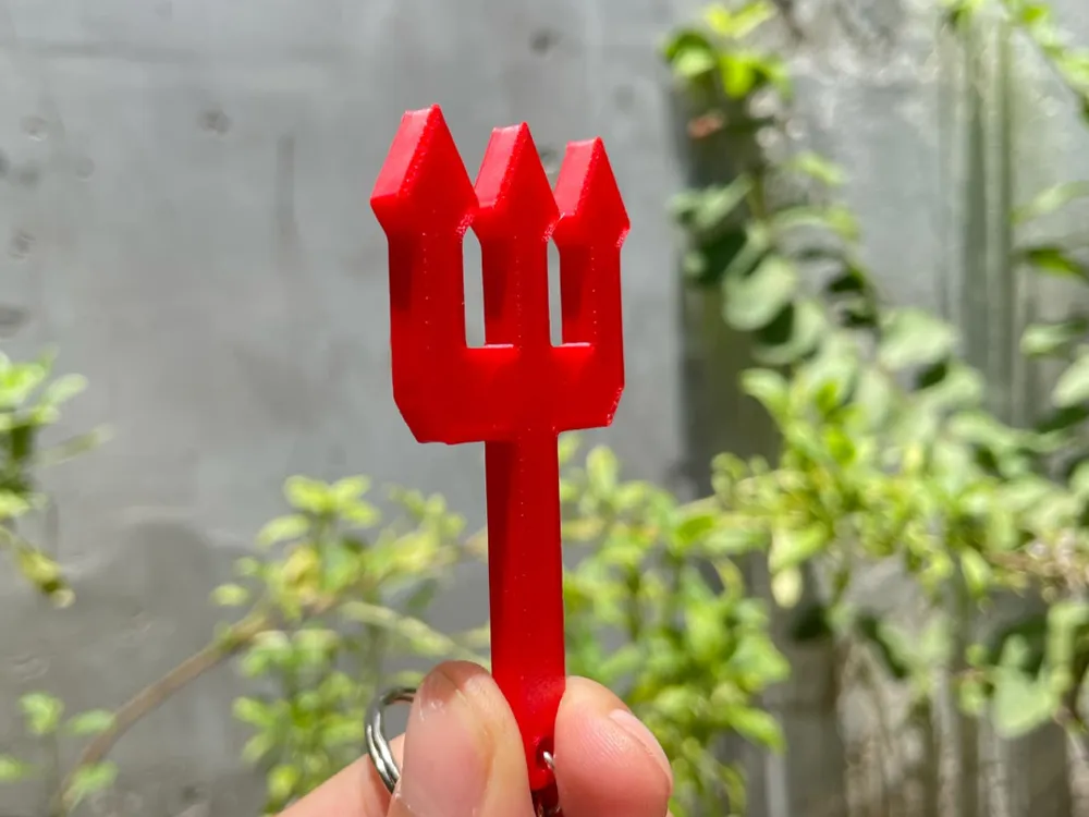 Manchester United trident keychain by 3D_HEAD - MakerWorld