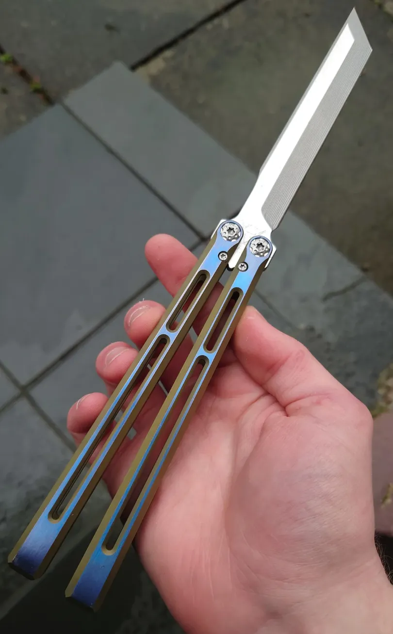 Coltello a farfalla / Balisong Telesto Edition da TinkerLabsMakerWorld ...