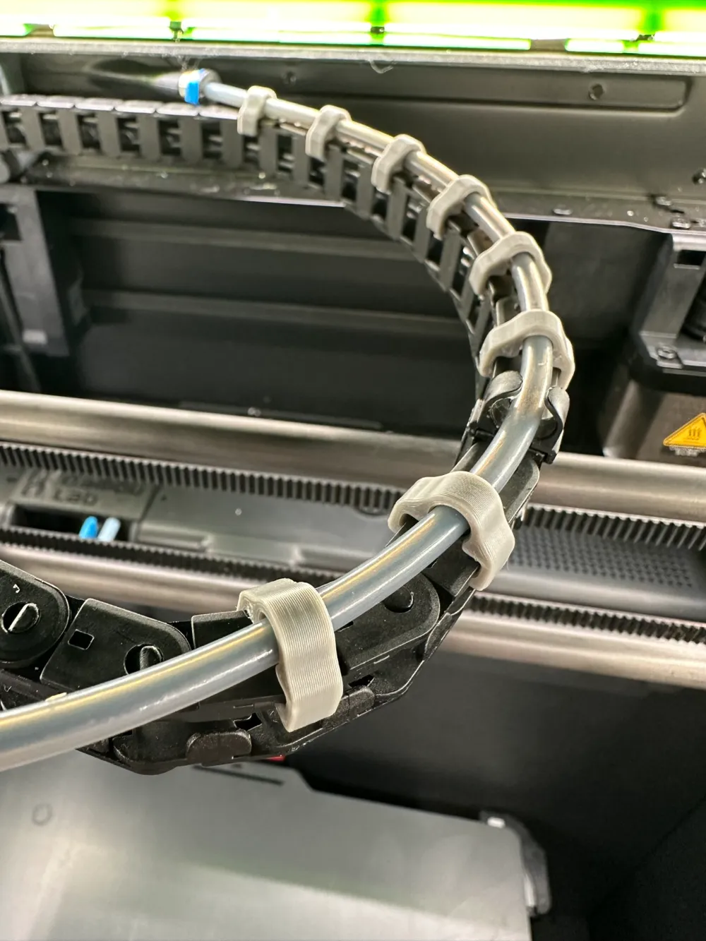 Cable Chain PTFE Clip by madizmo - MakerWorld