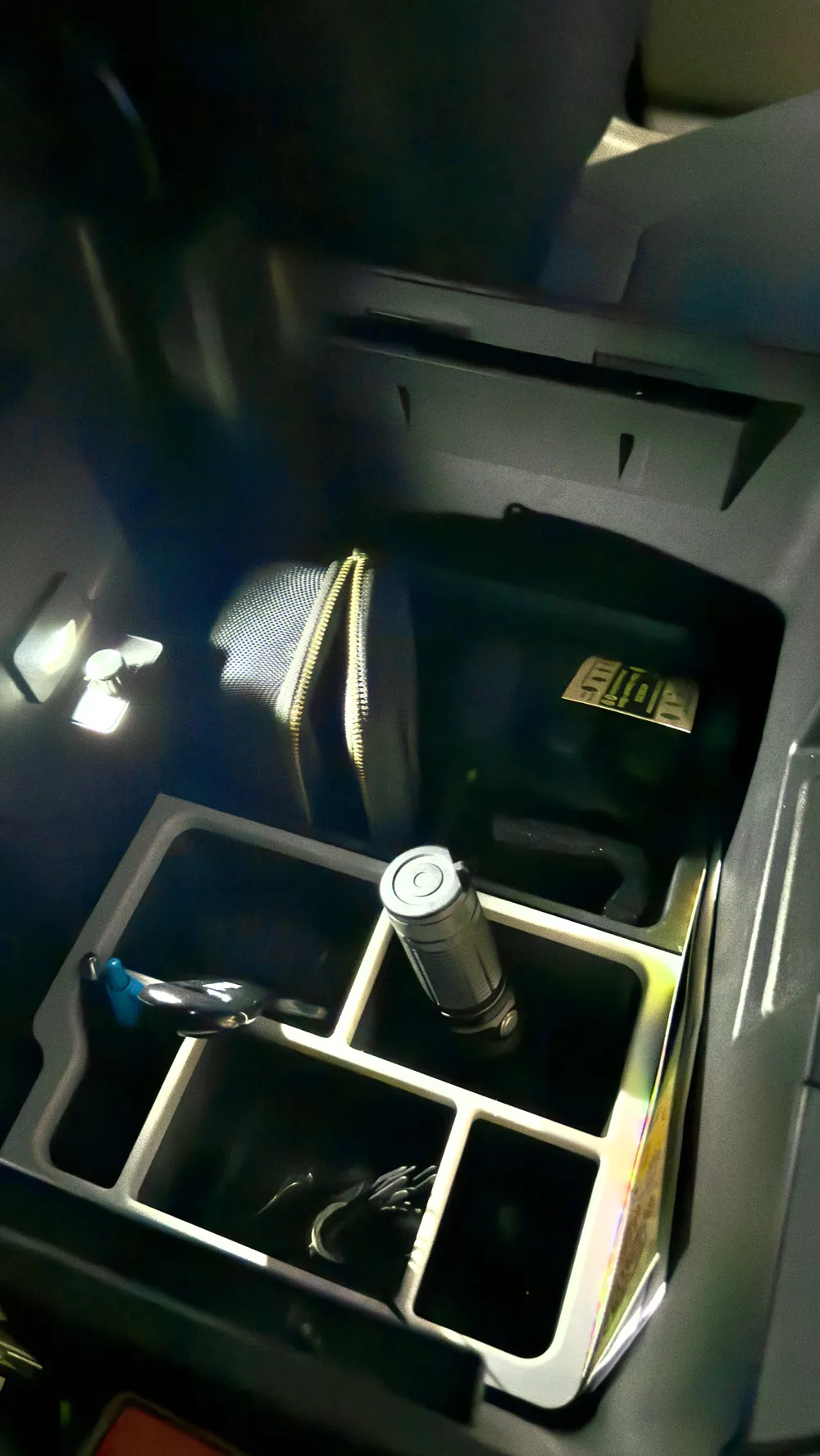 2021 Silverado Center Console Cubby - Free 3D Print Model - MakerWorld