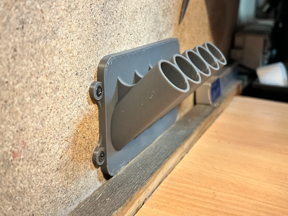 45-degree Wall screw driver holder by PSG by Isi Serrati - MakerWorld