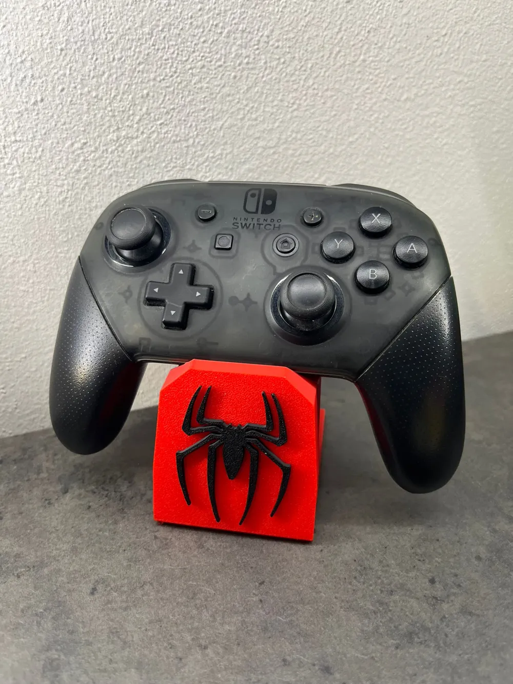 Customizable Controller Stand–PS5/Xbox/Switch Pro by Fatto3D MakerWorld: Download Free 3D Models