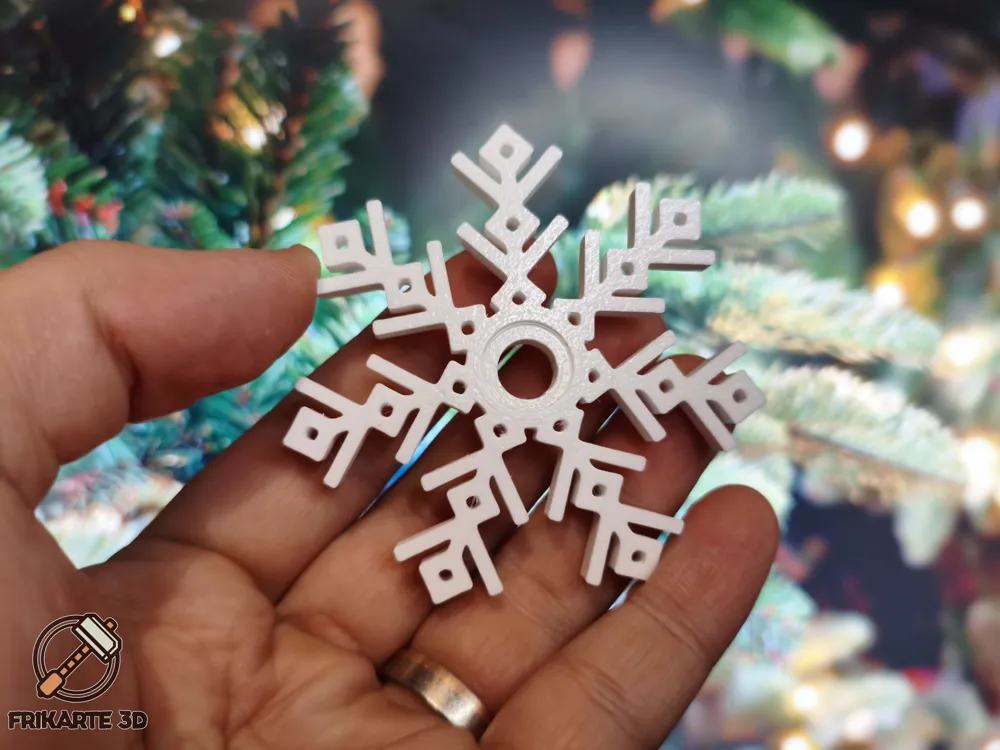 Snowflake Spinner – Christmas Fidget Toy! - Free 3D Print Model ...