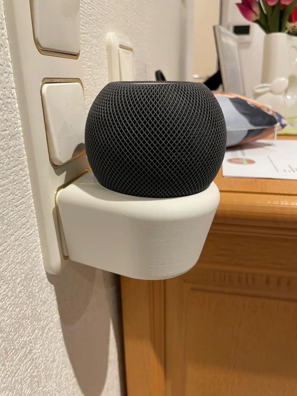 Apple HomePod Mini Socket Mount Wall Mount Holder by Oli MakerWorld ...